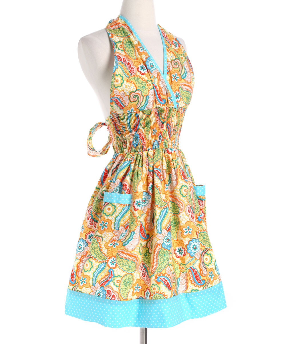 5th Day of Christmas Giveaway: Apron (closed)